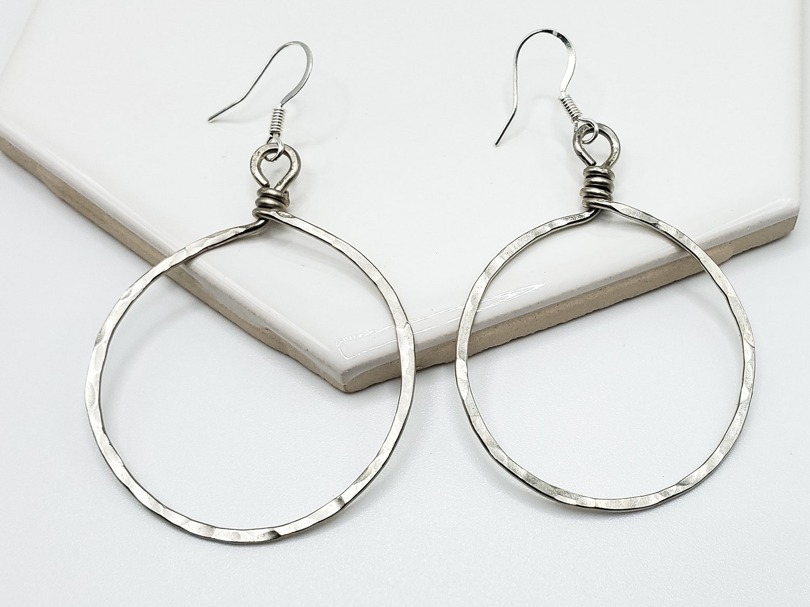 Silver Tone Round Hammered Wrapped Hoops in 6 Sizes - Etsy