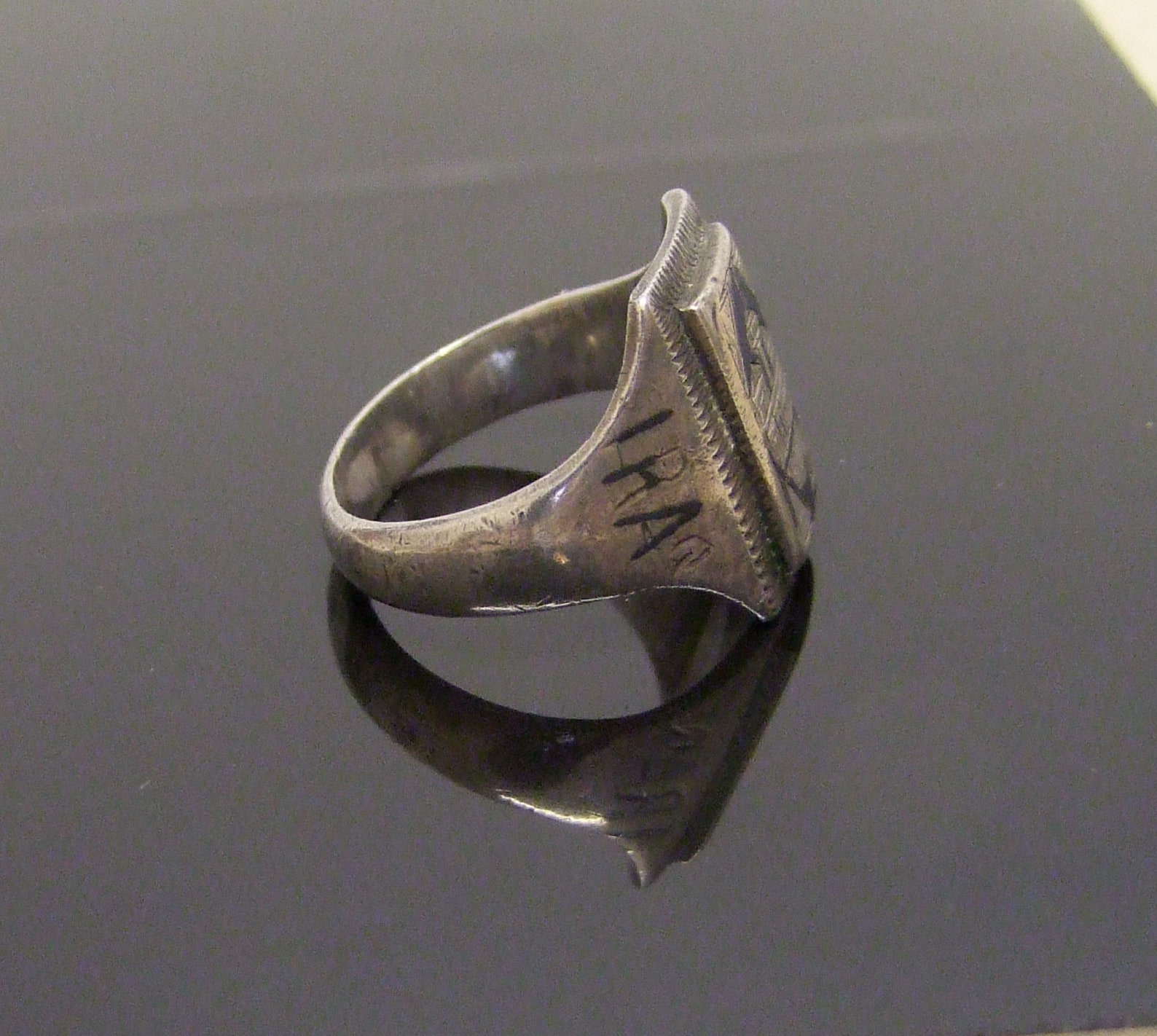 Silver signet ring made in 1944 Iraq Size UK V USA 10 1/2 | Etsy