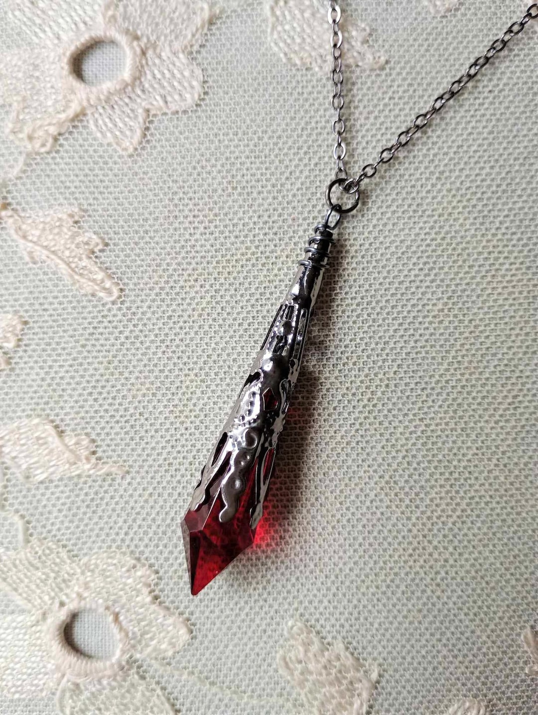 Gothic Vampire Pointed Pendant Necklace, Red & Gunmetal on 18" Chain ...