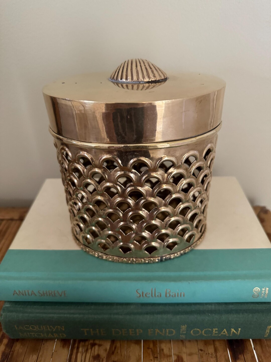 Vintage Brass Box With Clamshell Lid, Oval Brass Filigree Box, Coastal ...