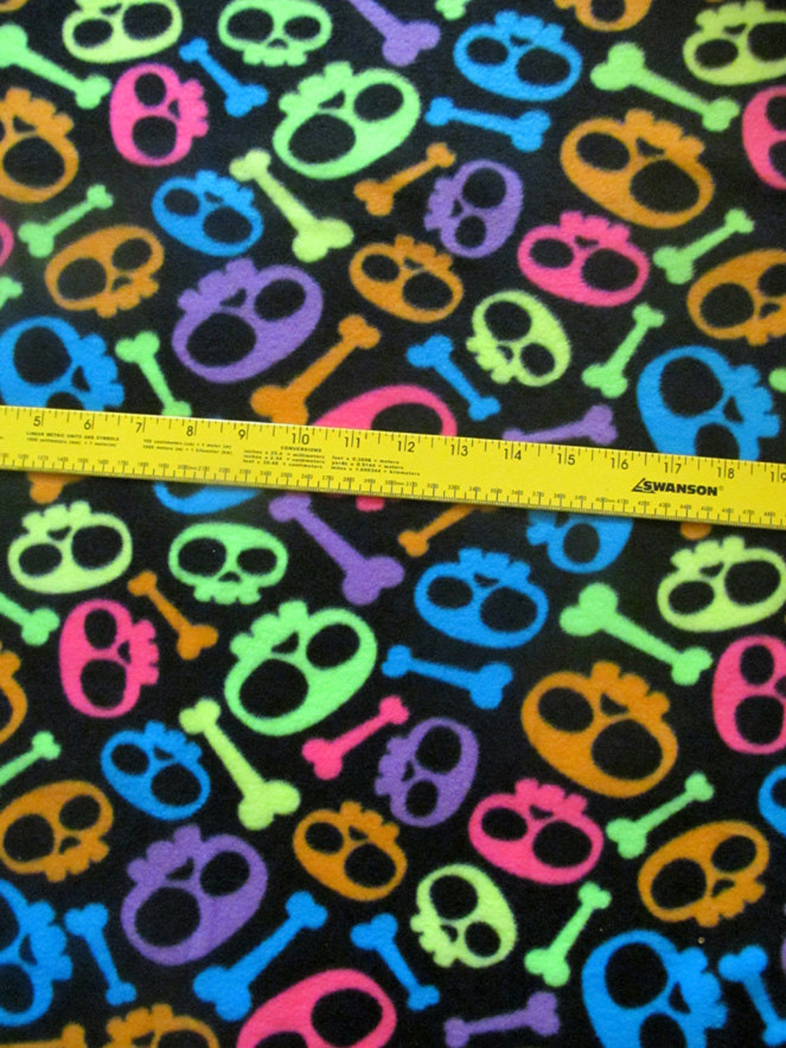Girly Skull Fleece Fabric 1 Yard 16 Inches RARE | Etsy