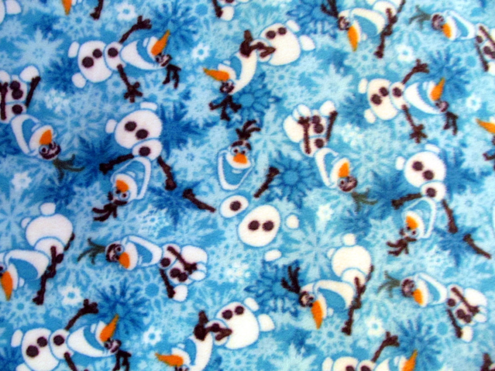 Disney Frozen Olaf Fleece Fabric BTY VHTF RARE - Etsy