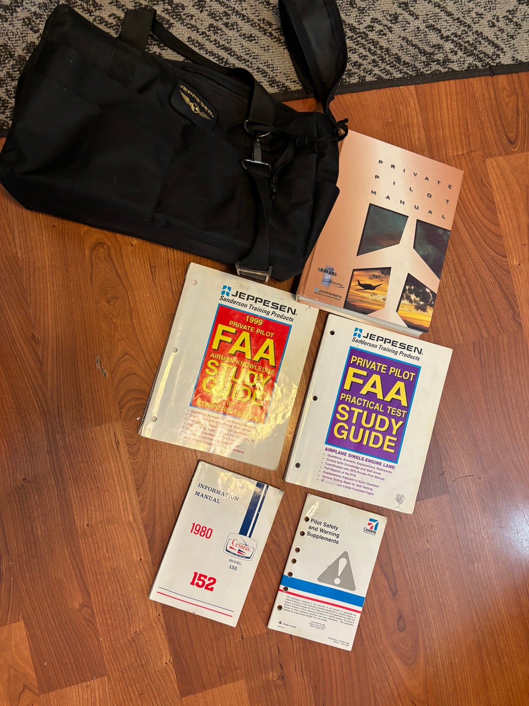 Aviation Jeppesen Bag a Private Pilot Manual FAA Study Guide Cessna 15 ...