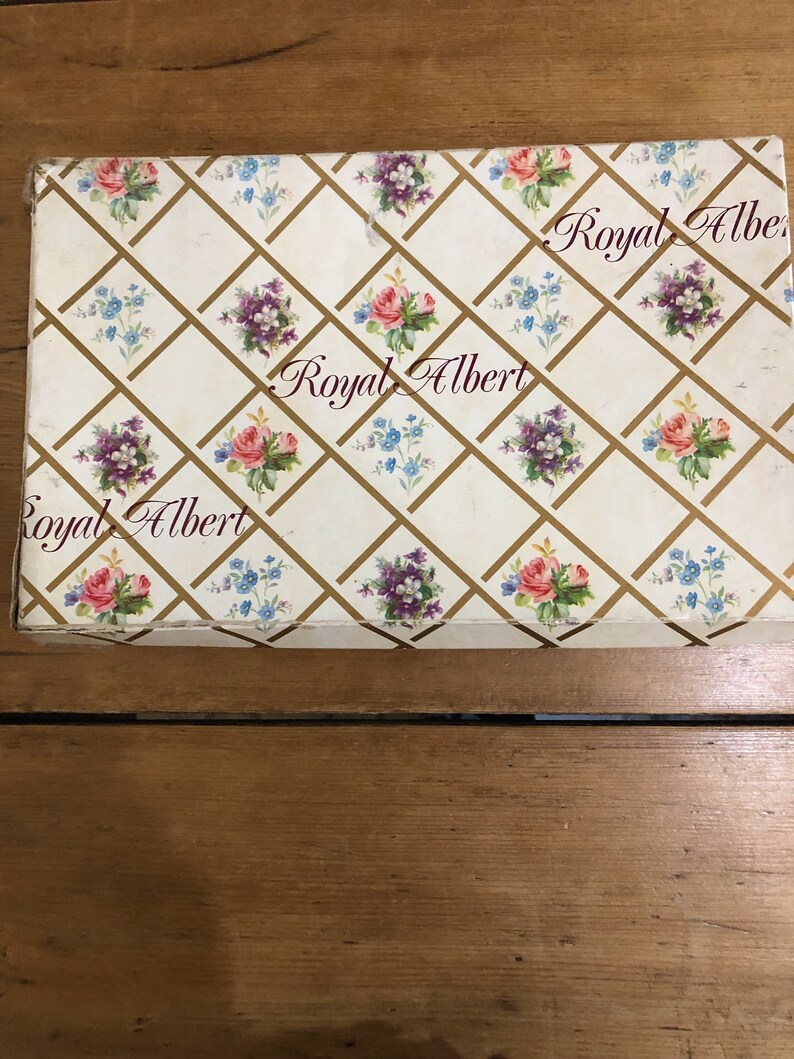 Pair of Royal Albert, Forget-me-not, Coasters / Pin Trays - Etsy