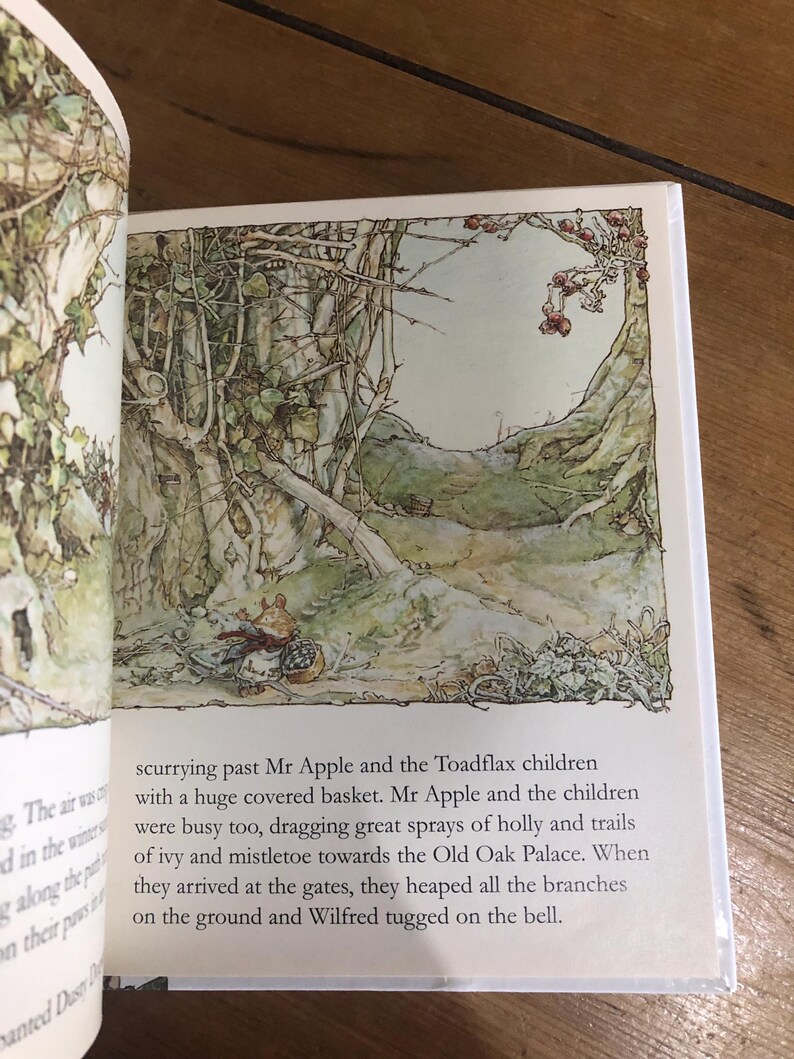 Brambly Hedge Story Book, the Secret Staircase, by Jill Barklem - Etsy