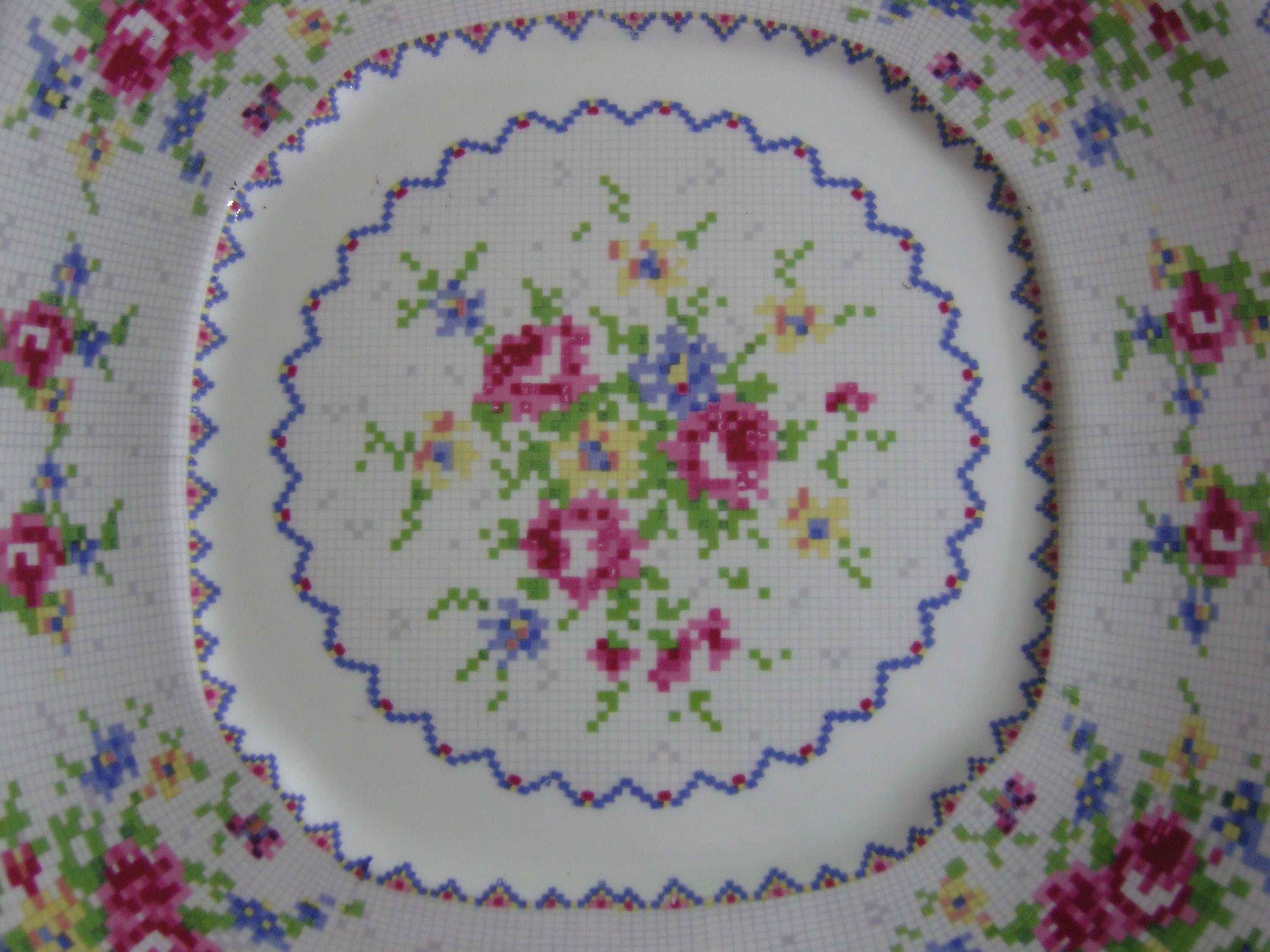 Royal Albert Petit Point China Cake Plate - Etsy UK
