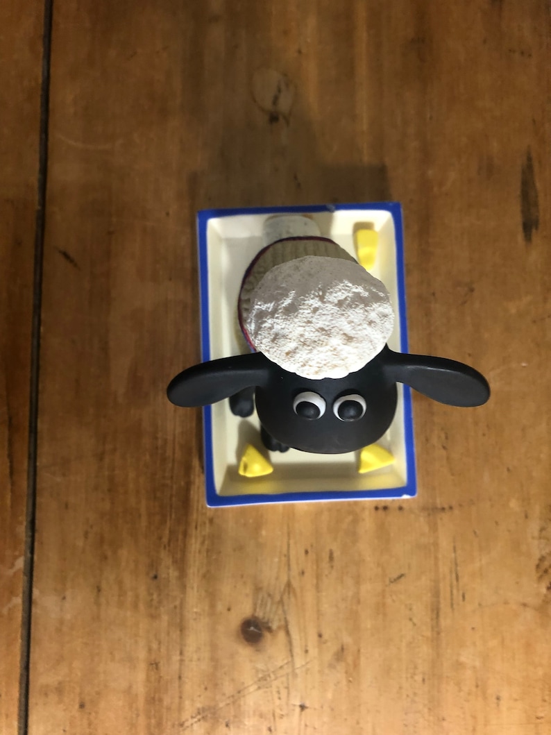 Nodding Shaun the Sheep Bobblehead - Etsy UK
