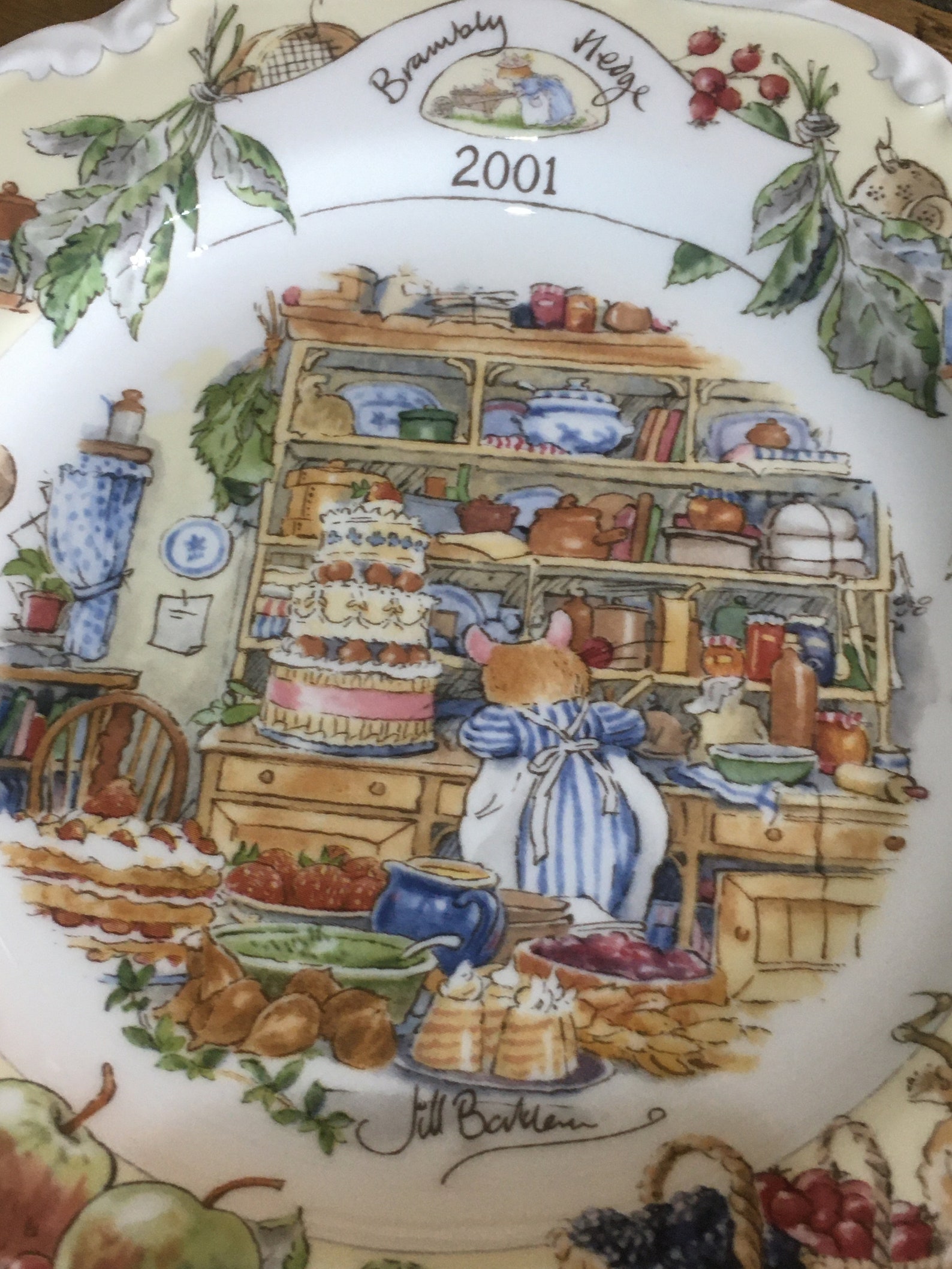 Brambly Hedge Kitchen Scene 2001 Year Plate - Etsy