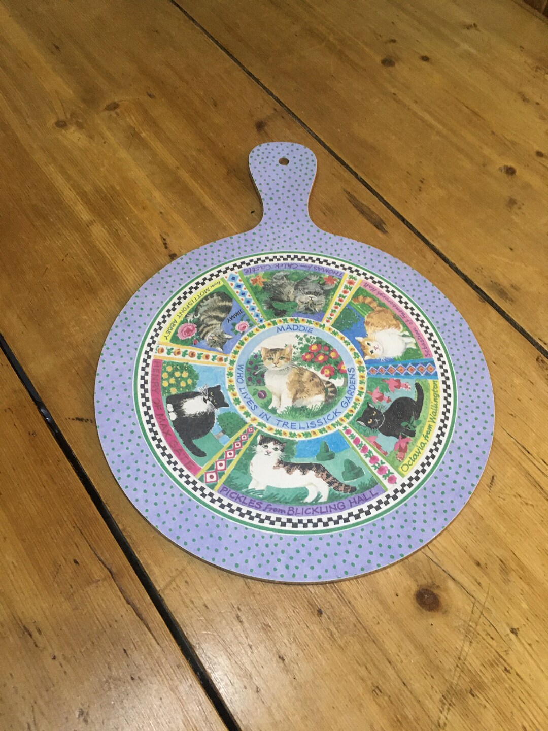 Pat Albeck National Trust "cats in Trust" Chopping Board - Etsy UK