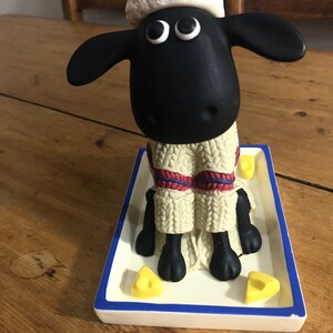 Nodding Shaun the Sheep Bobblehead - Etsy UK