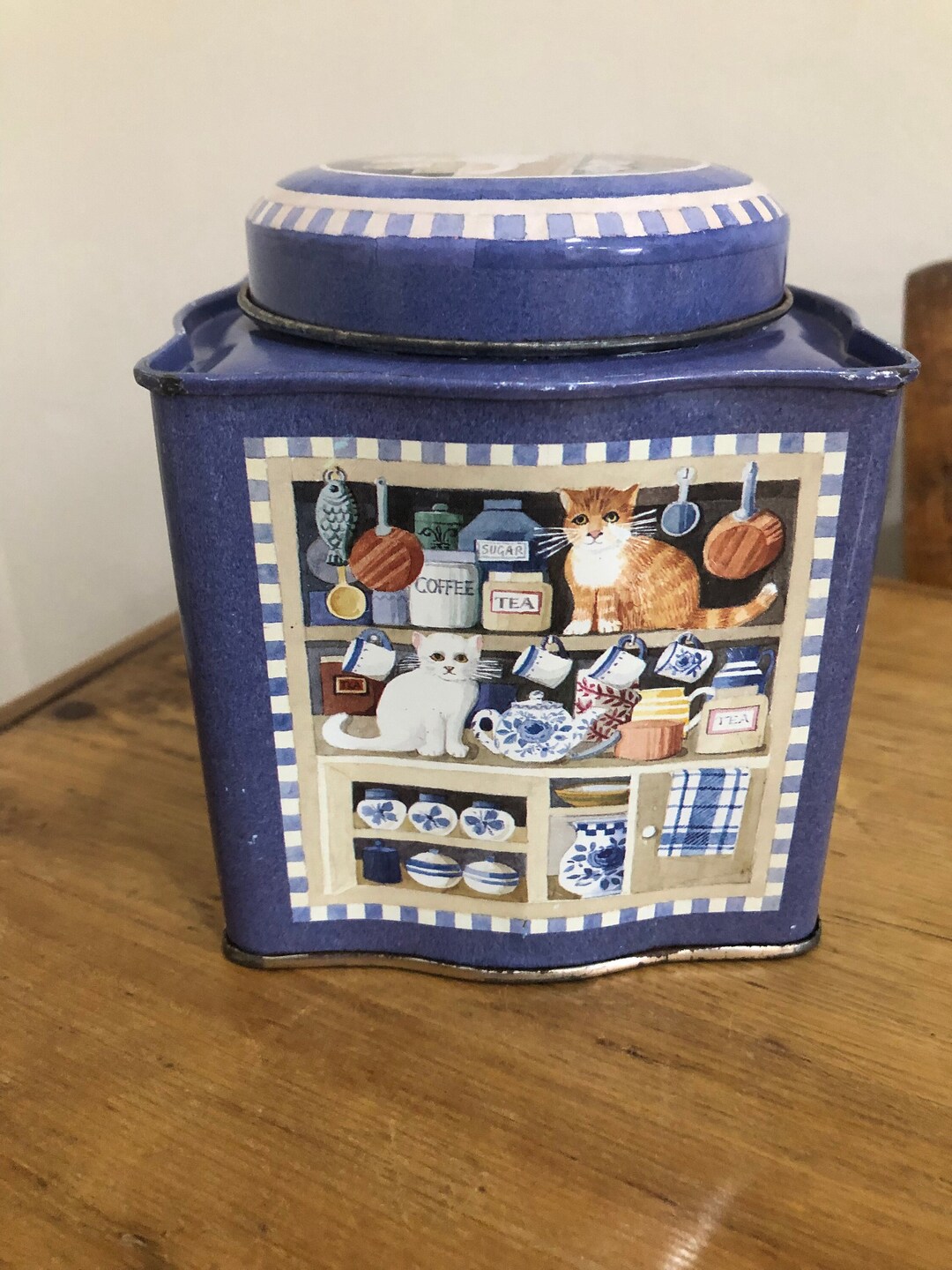 Luber, Pat Albeck Cats on a Dresser, Storage Tin - Etsy