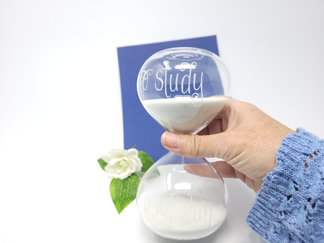 Sand Timer Gift "hour" Glass, Personalised 15 or 30 Minute Timer Custom ...