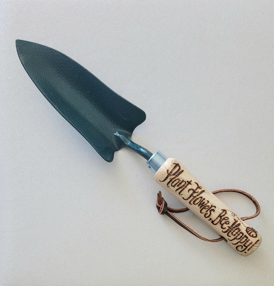 Hand Engraved Garden Trowel: Plant Flowers, Bee Happy - Etsy