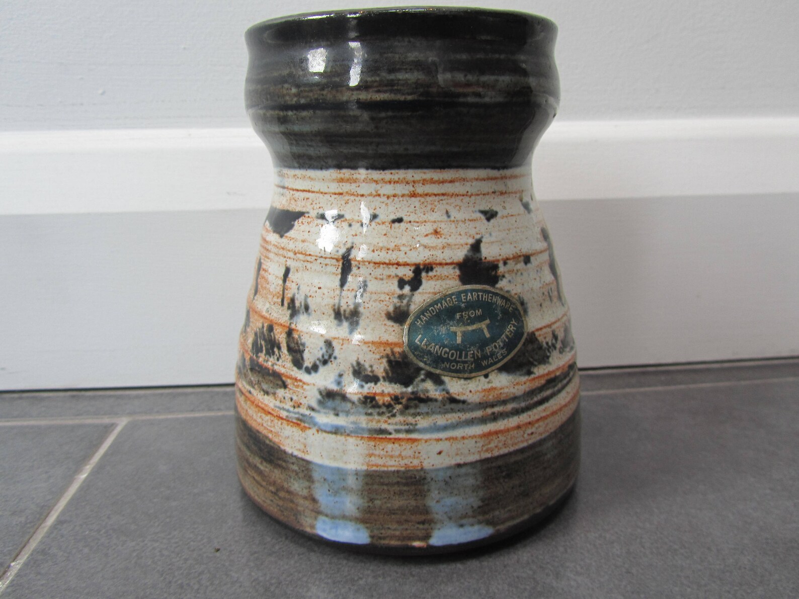 Llangollen Pottery Vase, Studio Pottery, Wales - Etsy UK