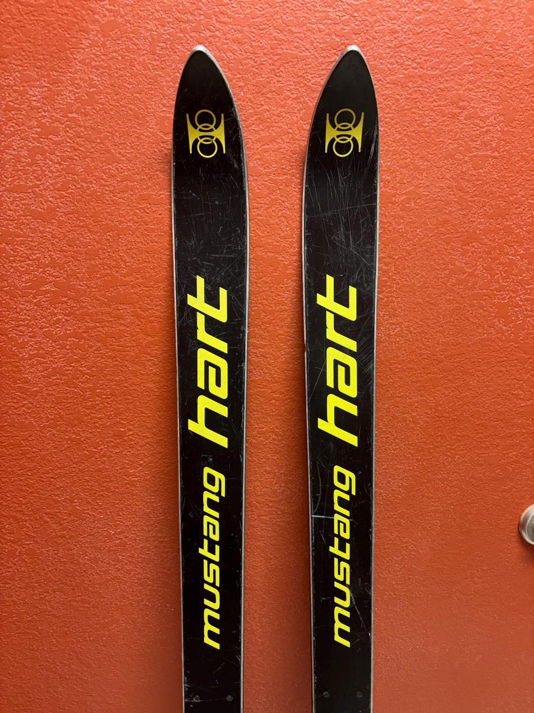 Antique Hart Mustang "billy Kidd" Skis, Refurbished Ski Wall Art Set - Etsy