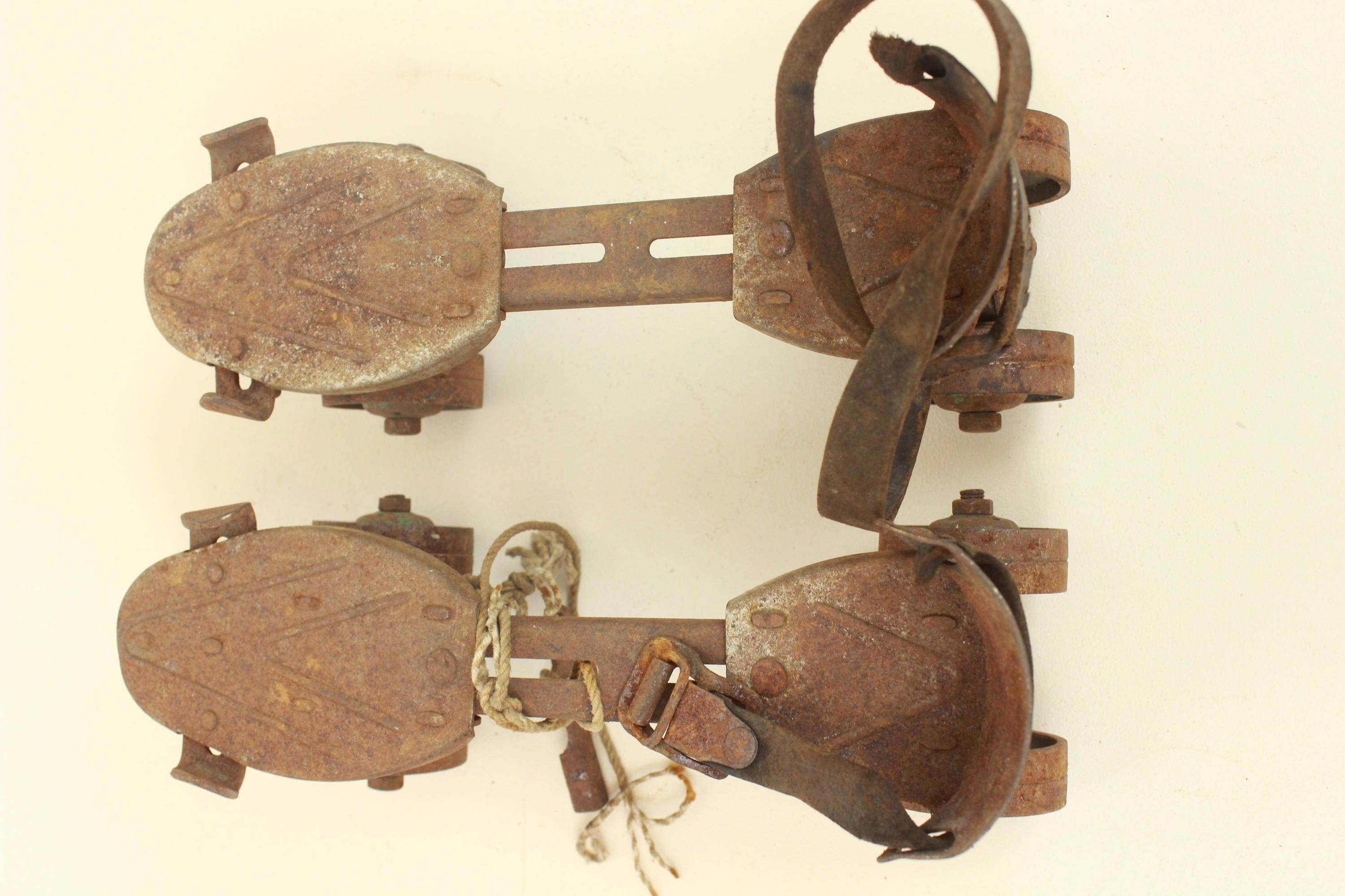 Vintage Rusty Roller Skates With Key, Metal Skates, Rusty Patina ...