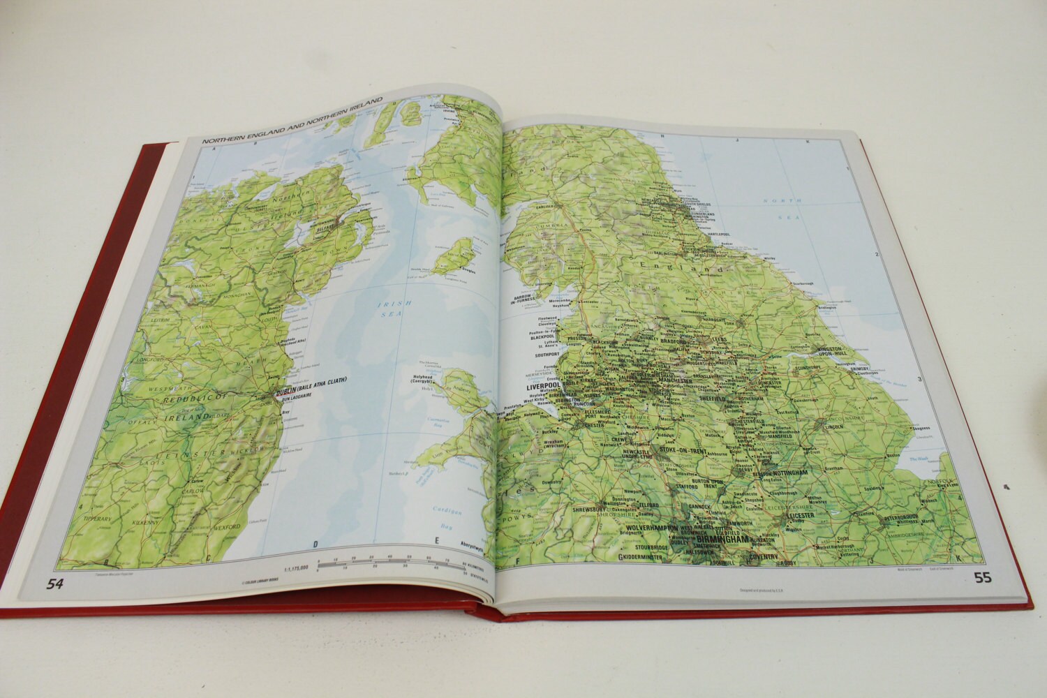 Pictorial Atlas of the World, Published 1995 by Ottenheimer Publishers ...