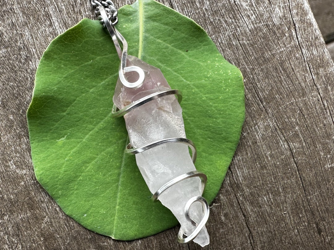 Lithium Quartz Healing Stone Necklace With Positive Energy! - Etsy