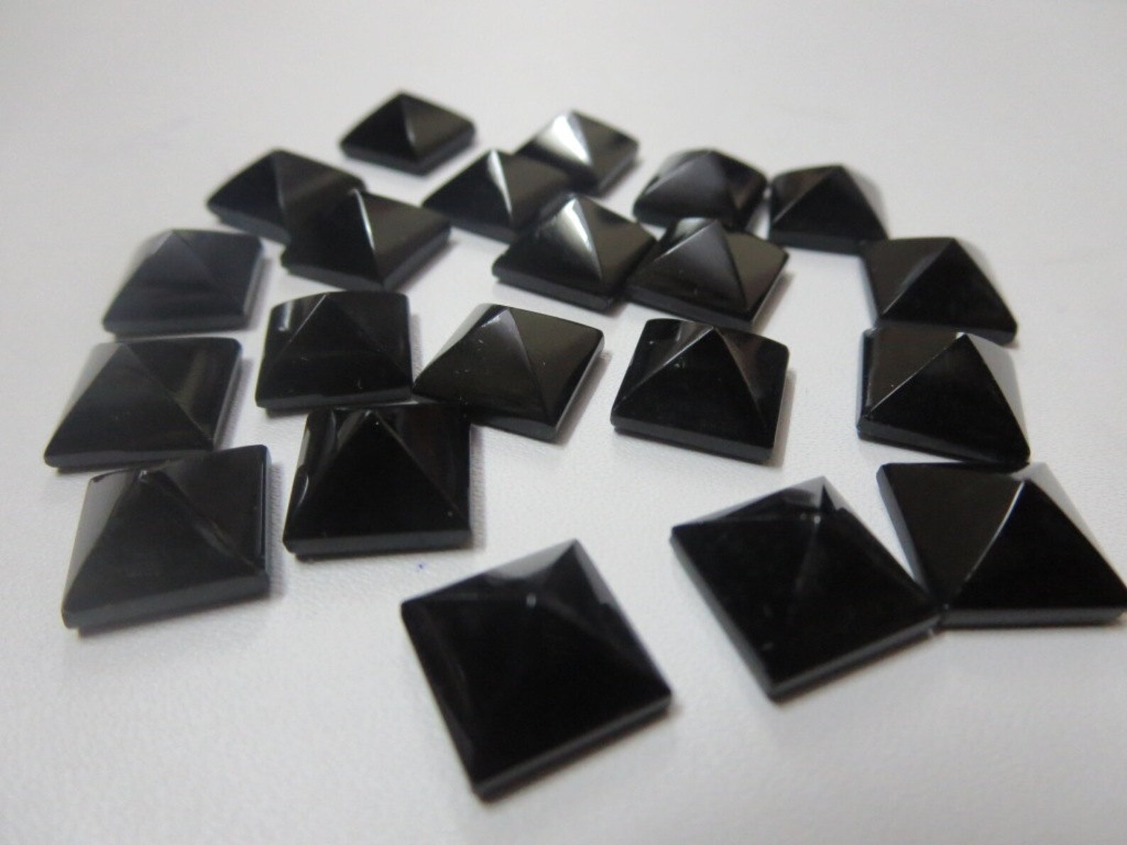 10mm Black ONYX Pyramid Square Smooth Gemstone Have Lots of | Etsy