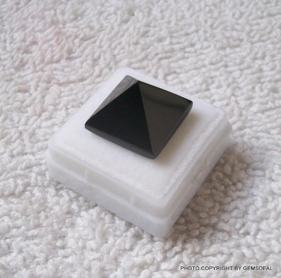 AAA Black Onyx Pyramid Cabochon: 15mm Square Gemstone - Etsy