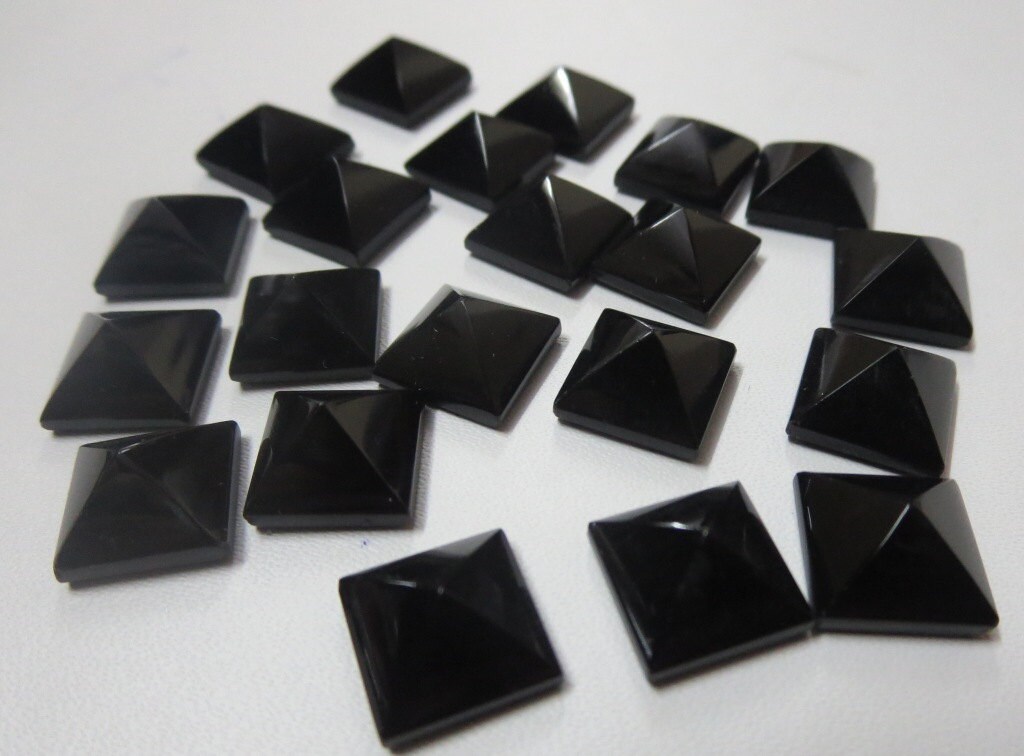 10mm Black ONYX Pyramid Square Smooth Gemstone Have Lots of | Etsy