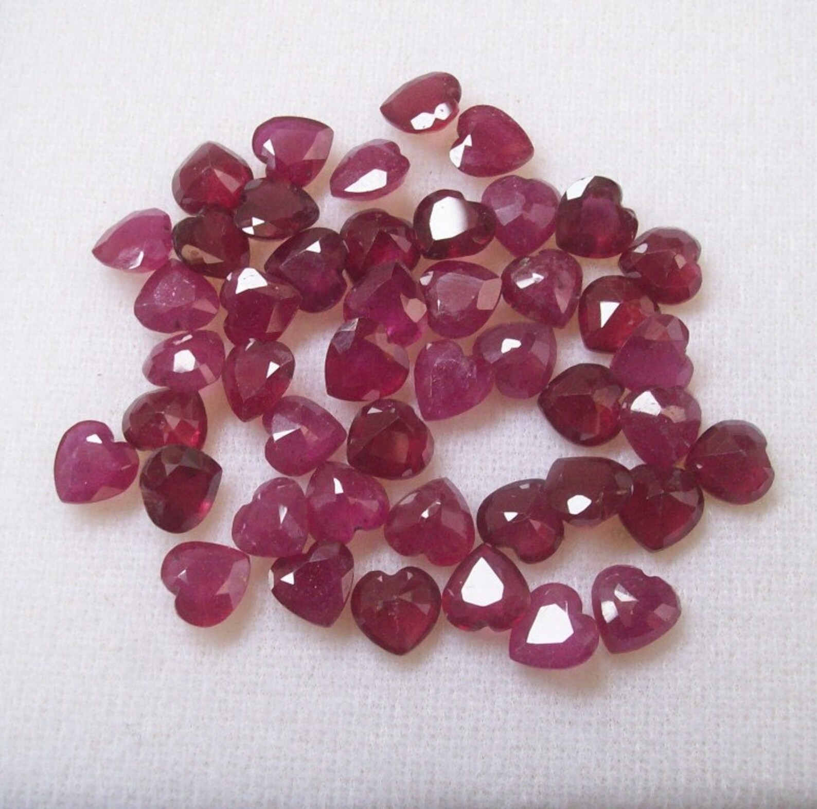 1 Pieces 7mm Ruby Faceted Heart Gemstone Ruby Heart Faceted - Etsy