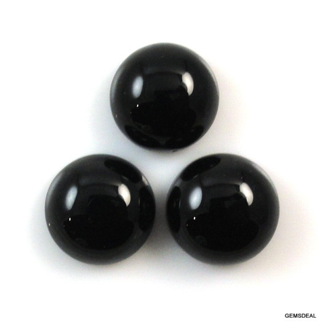 Onyx Round Cabochon