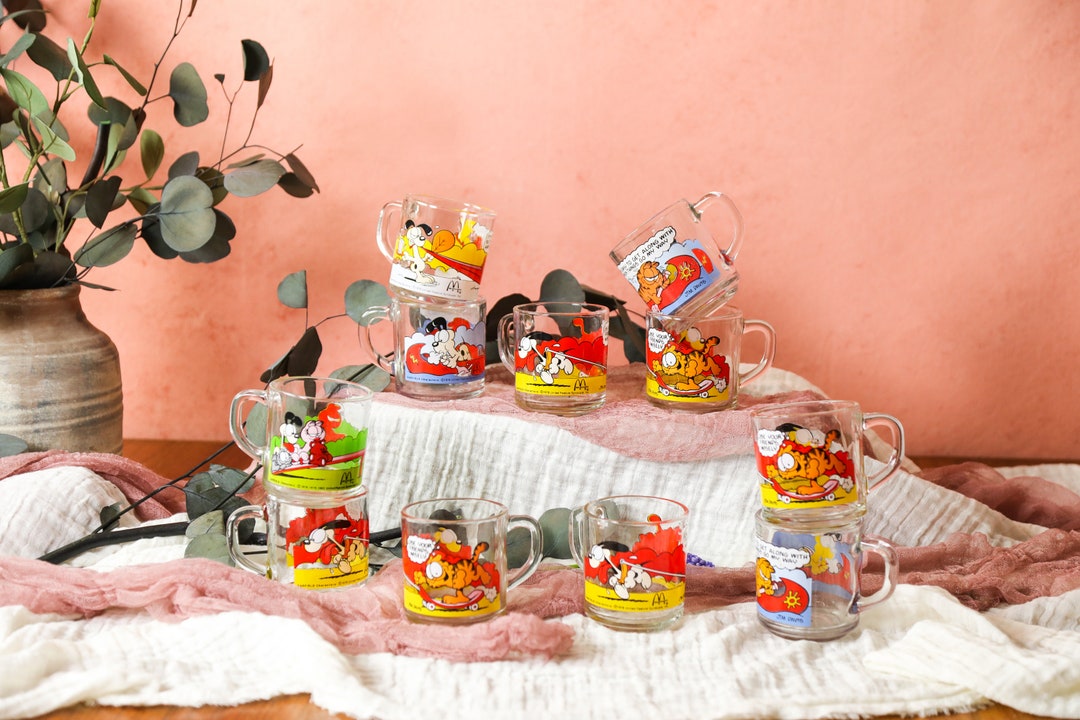 11 Vintage Garfield Coffee Mugs Set, Vintage Mcdonalds Glasses ...