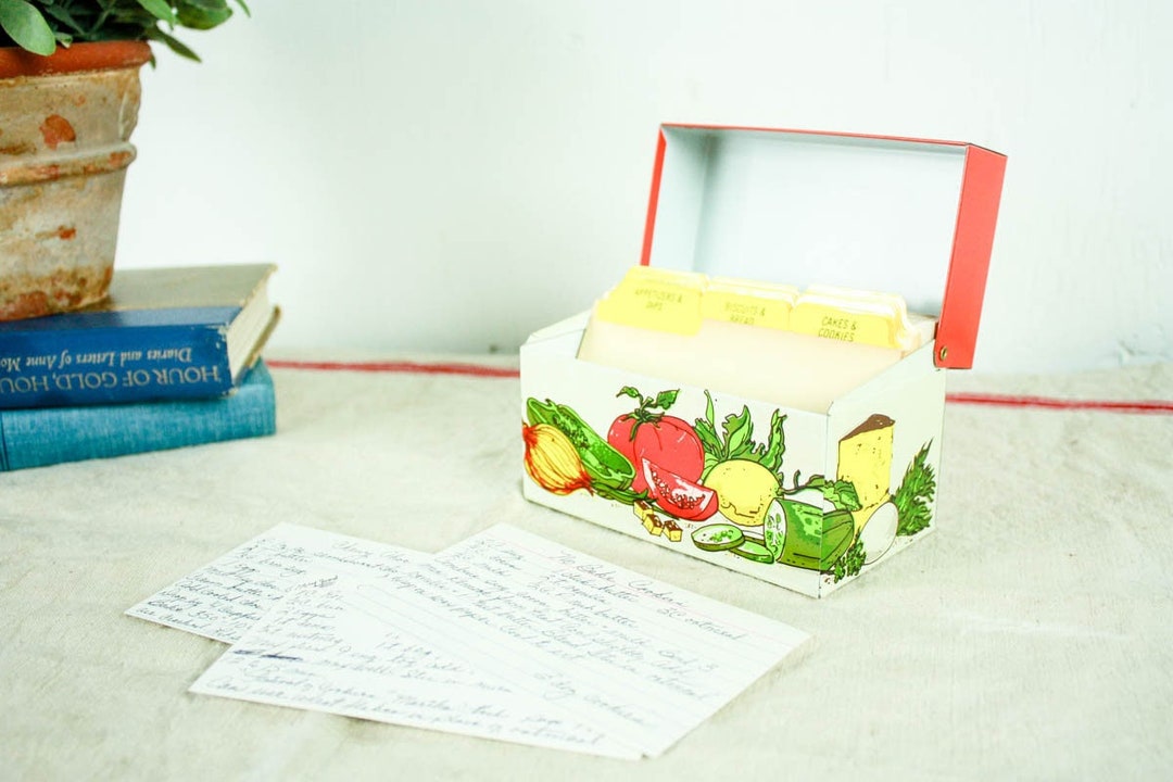 Vintage Recipe Box With Handwritten Recipes, Farmhouse Recipe Box With ...