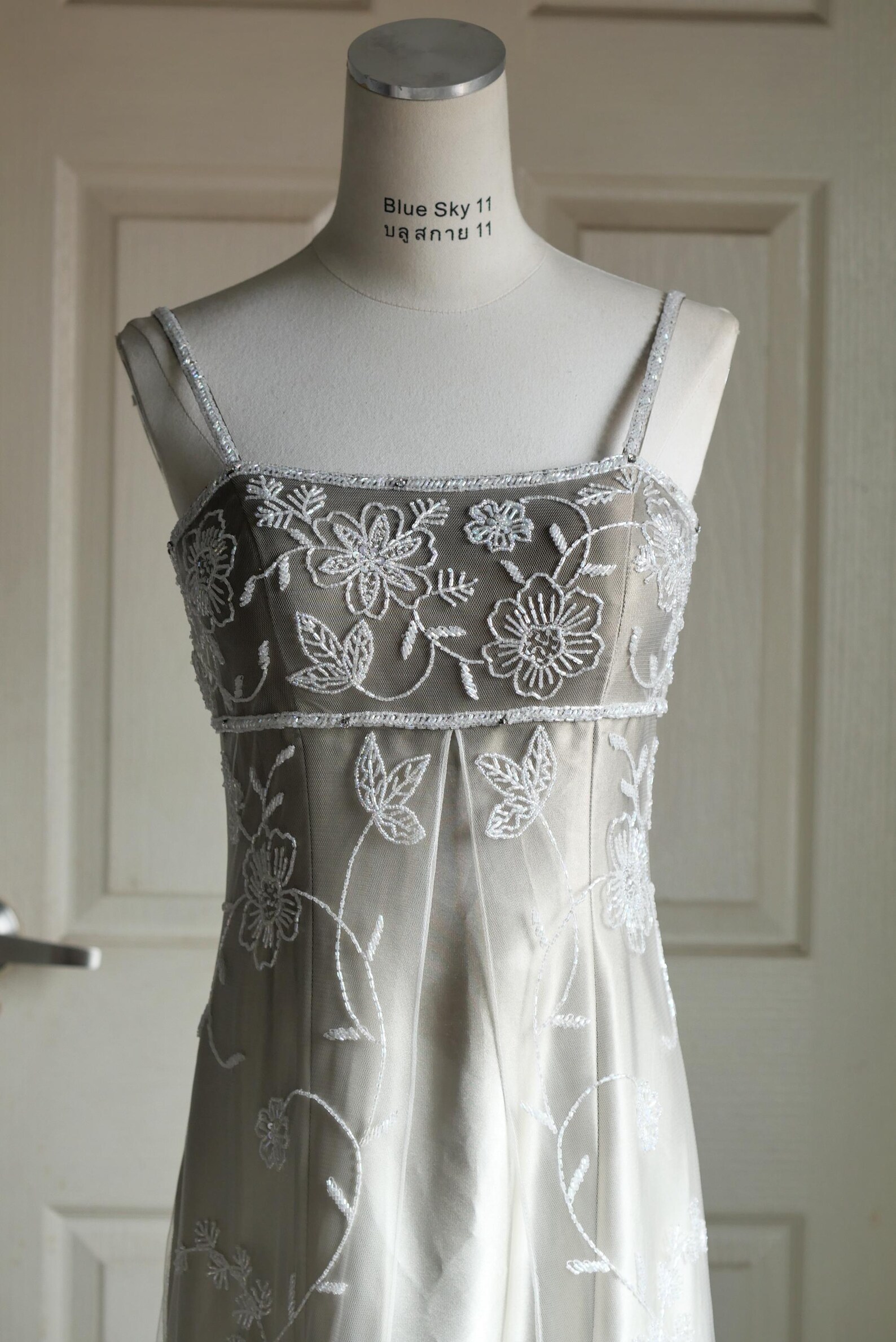 Vintage Y2K Ombré Champagne Gold Vampy Gothic Beaded Prom Dress Evening ...
