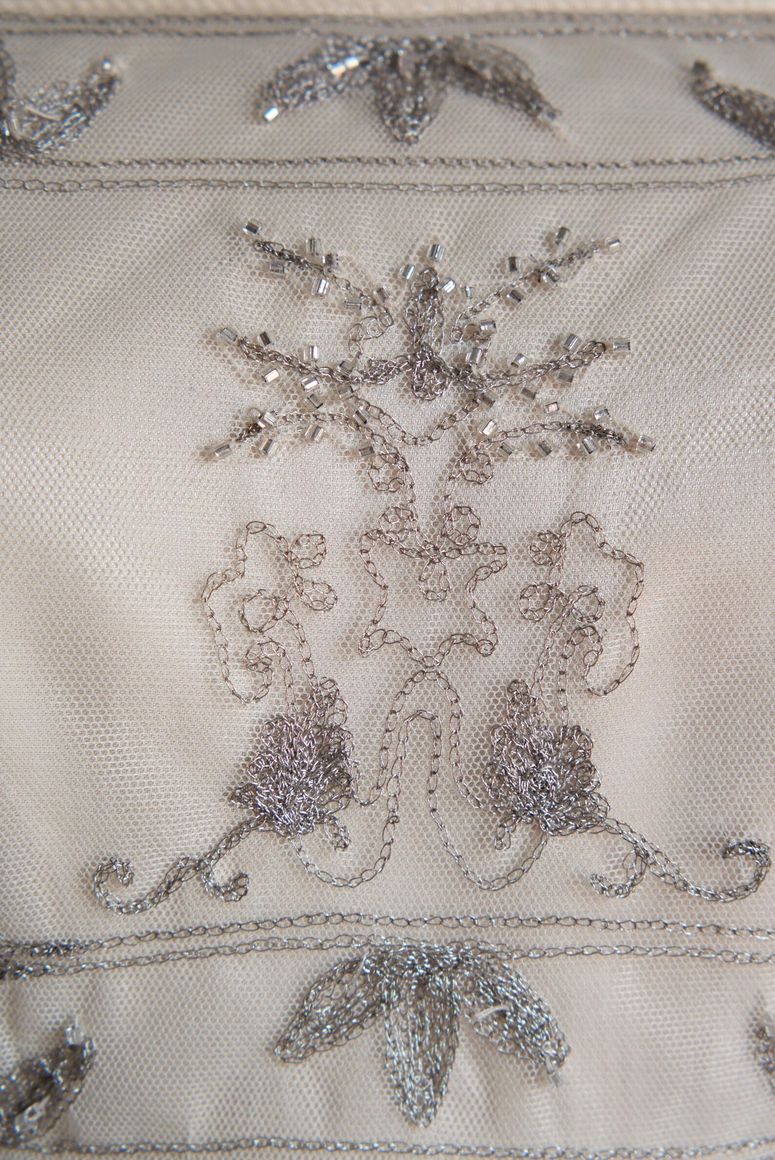 Regency Revival Vintage Y2K Ethereal Bridgeton Meet Cottage Core Empire ...