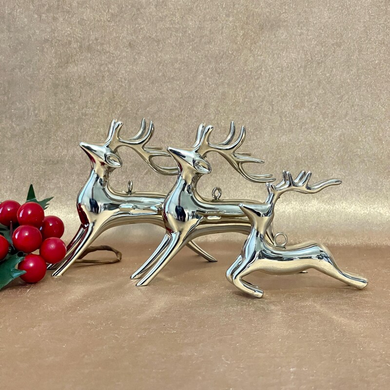 Silver Reindeer - Etsy