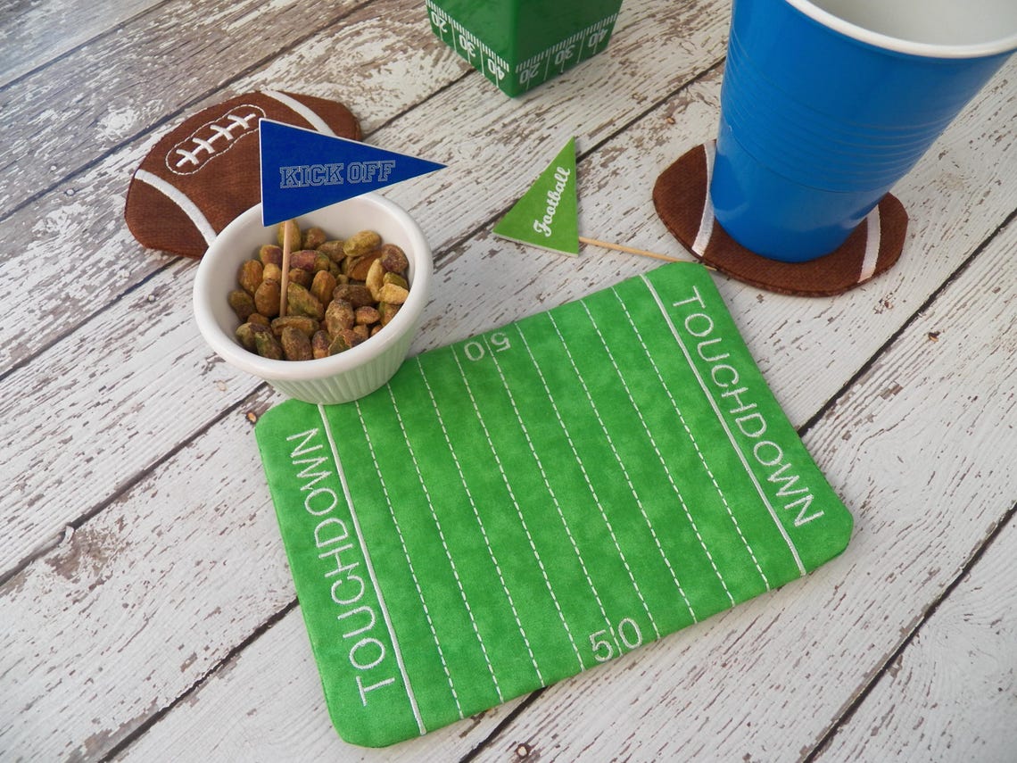 Football Field Coaster and Mug Rug in the Hoop Design Set, Machine ...