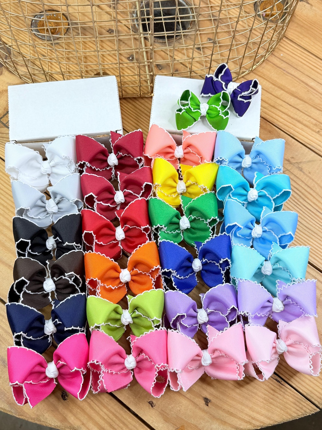Moonstitch Grosgrain Hair Bow With Lace Trim Edge - Girls Boutique Bow ...