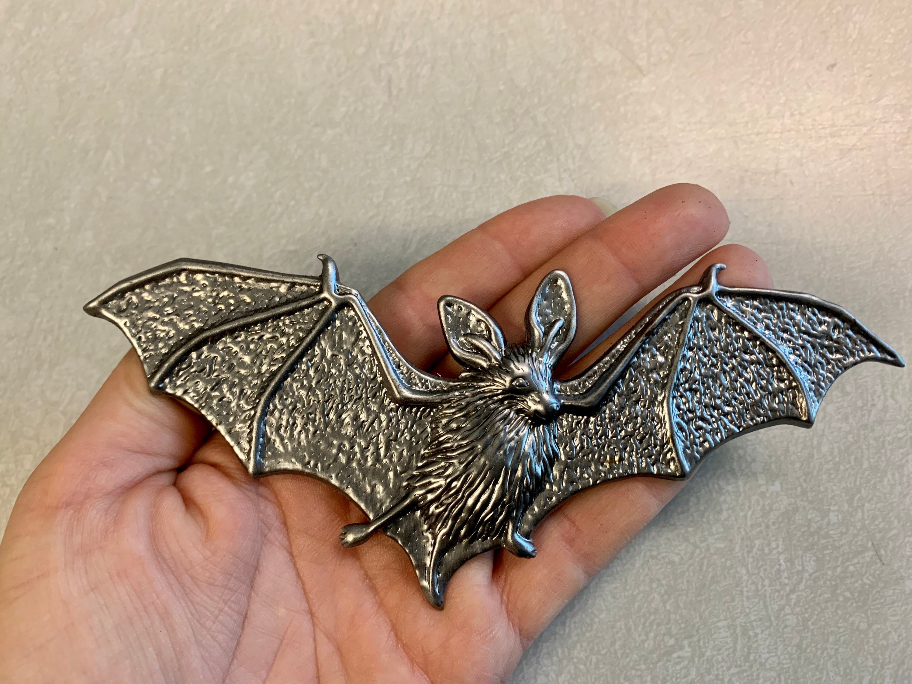 Metal Bat Flying Spooky Bat Flat 3d Halloween Decor Accessory - Etsy