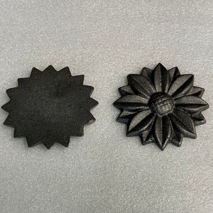 Cast Iron Daisy Flower Metal Rosette - Etsy