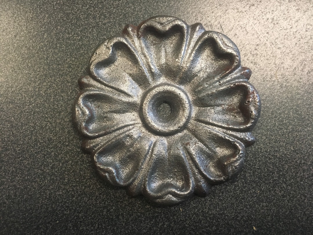 Metal Flower, Cast Steel Flower, Round Petals 3.5" Diameter Round 1/4 ...