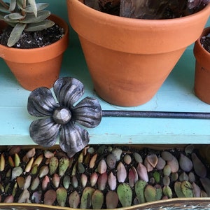 Steel Flower With Stem | Indoor or Outdoor Tall Metal Flower - Etsy