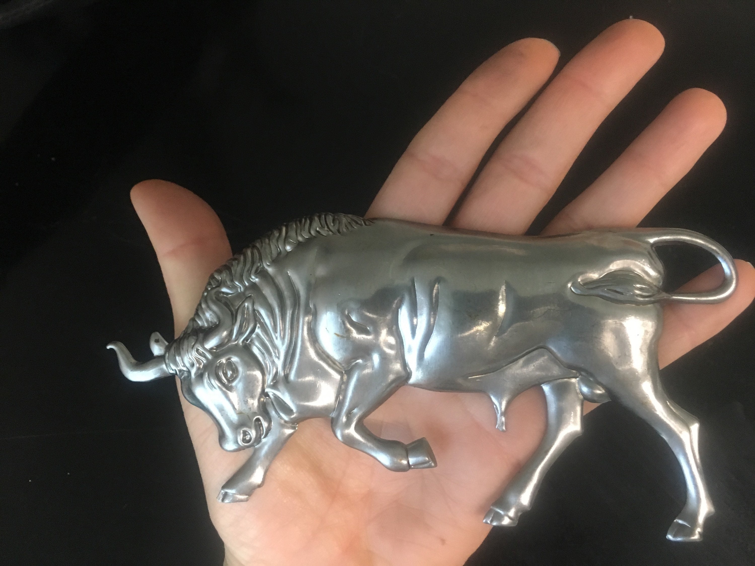 Metal Raging Bull Magnetic Lays Flat Steel Placard Sign | Etsy