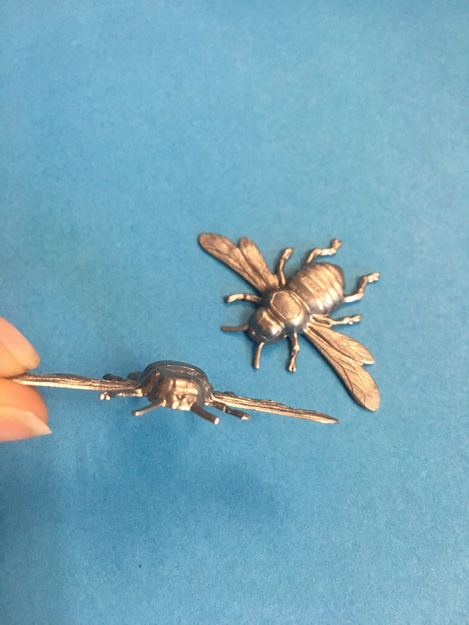 Small 3D Metal Bumble Bee Silver or Gold - Etsy