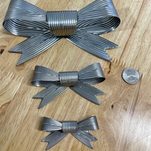 Metal Bow 3 Dimensional Bow 3 Sizes - Etsy