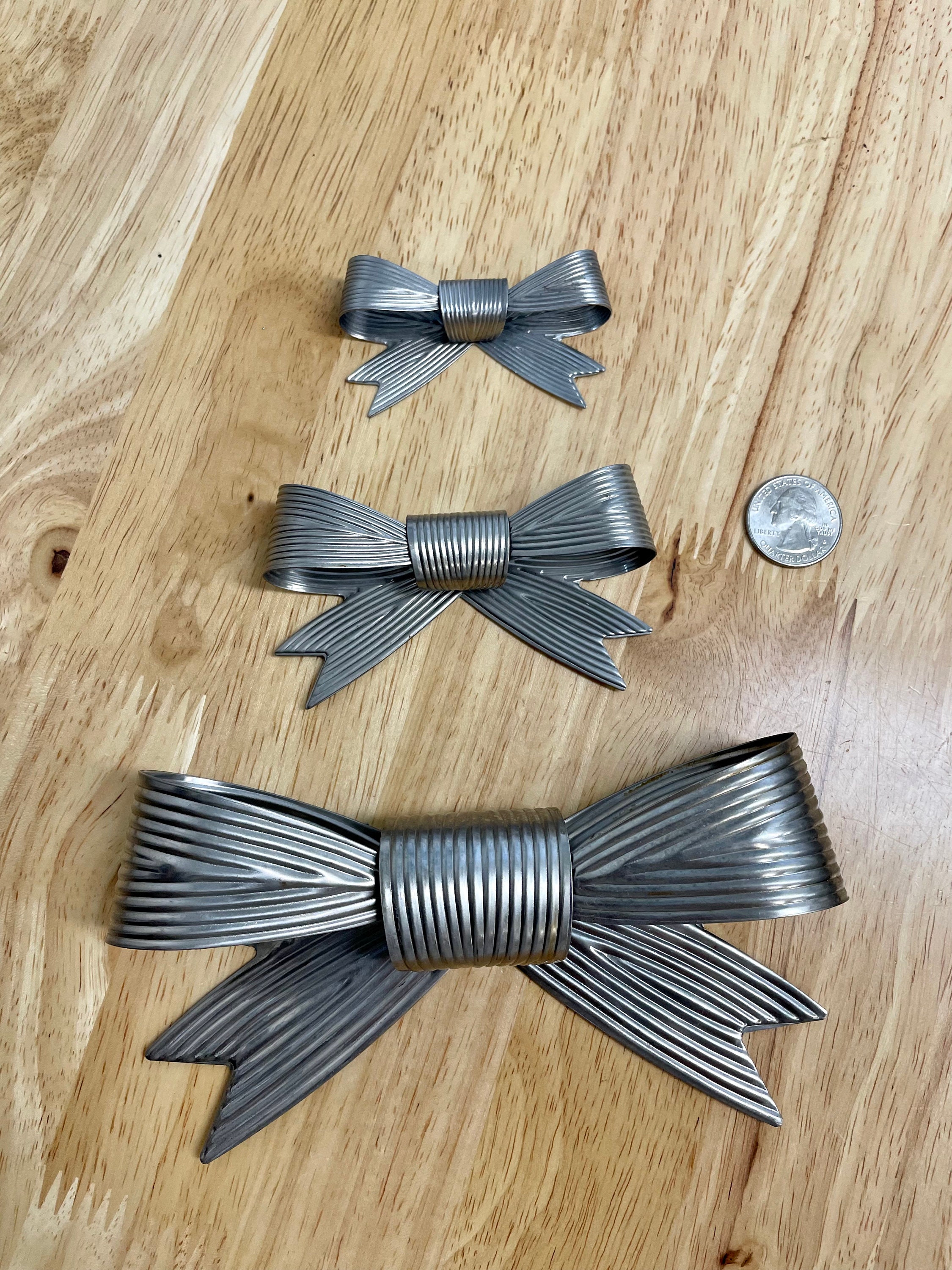 Metal Bow 3 Dimensional Bow 3 Sizes - Etsy
