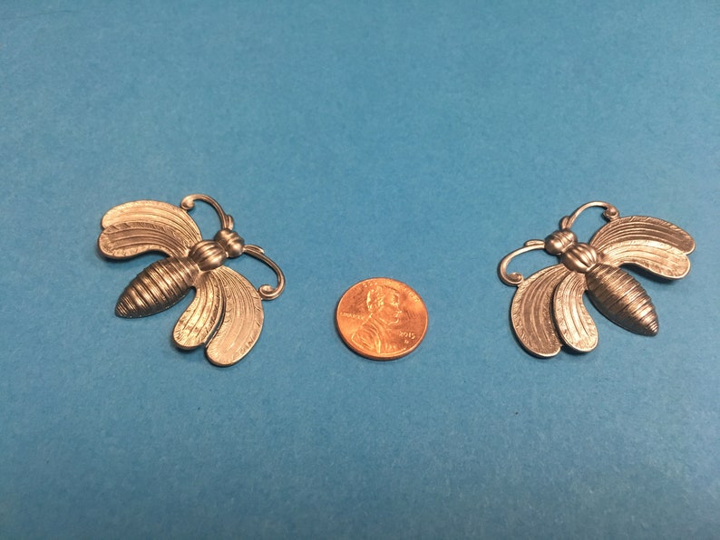 Small Metal Bee Choose Steel or Brass - Etsy