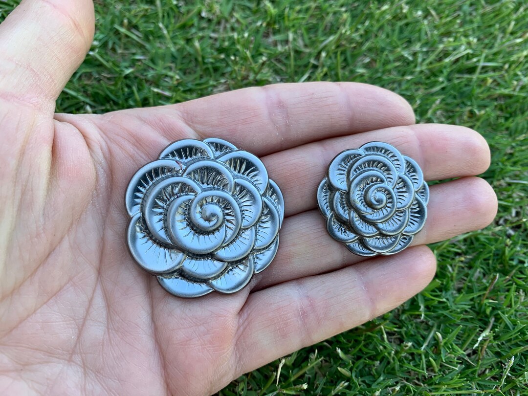 Metal Flower Medallion Rose 2 Sizes - Etsy