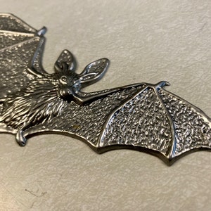 Metal Bat Flying Spooky Bat Flat 3d Halloween Decor Accessory - Etsy