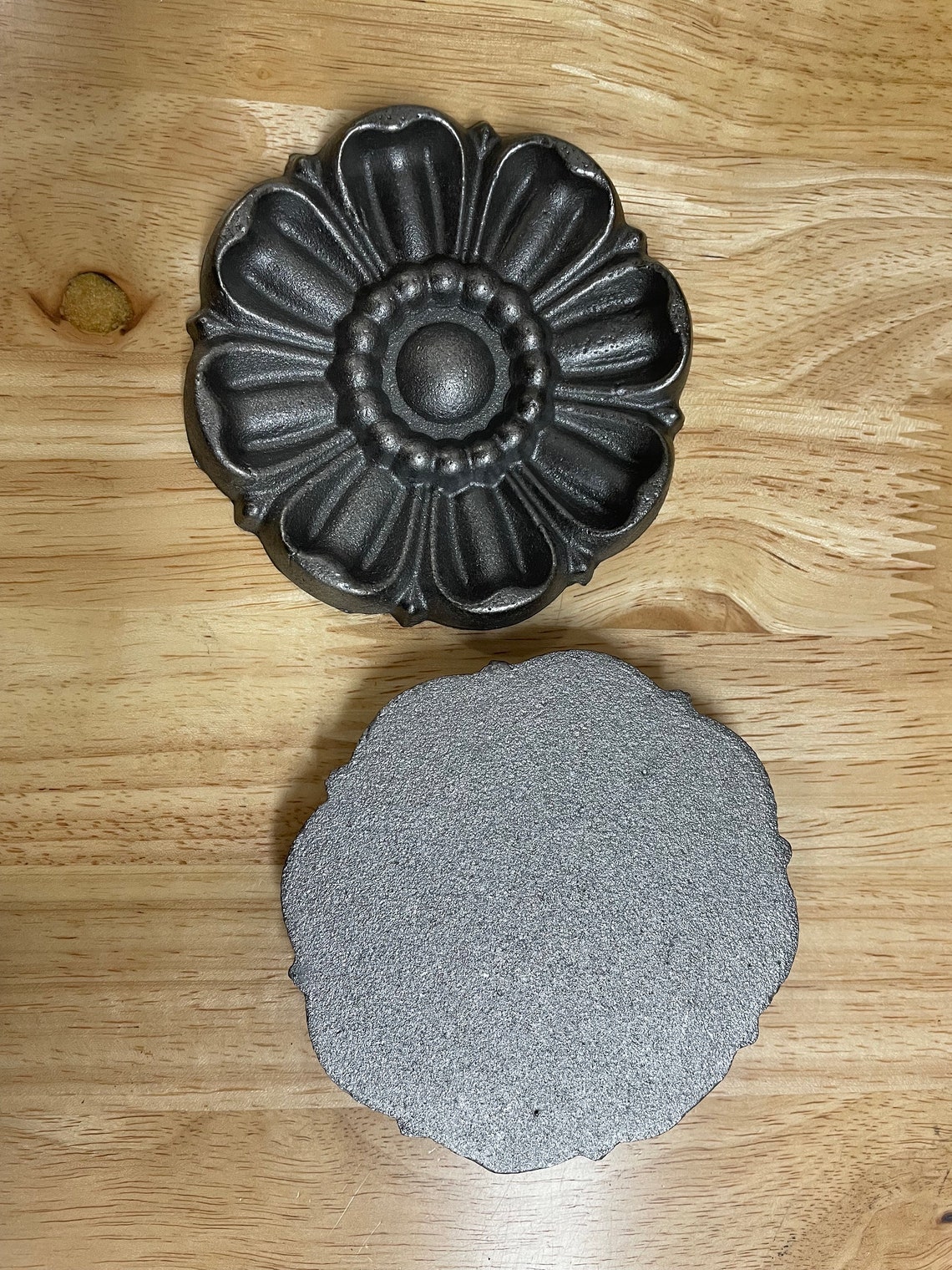 Metal Flower, Cast Iron Flower, Round Petals 4" Diameter Round 4 Inch ...