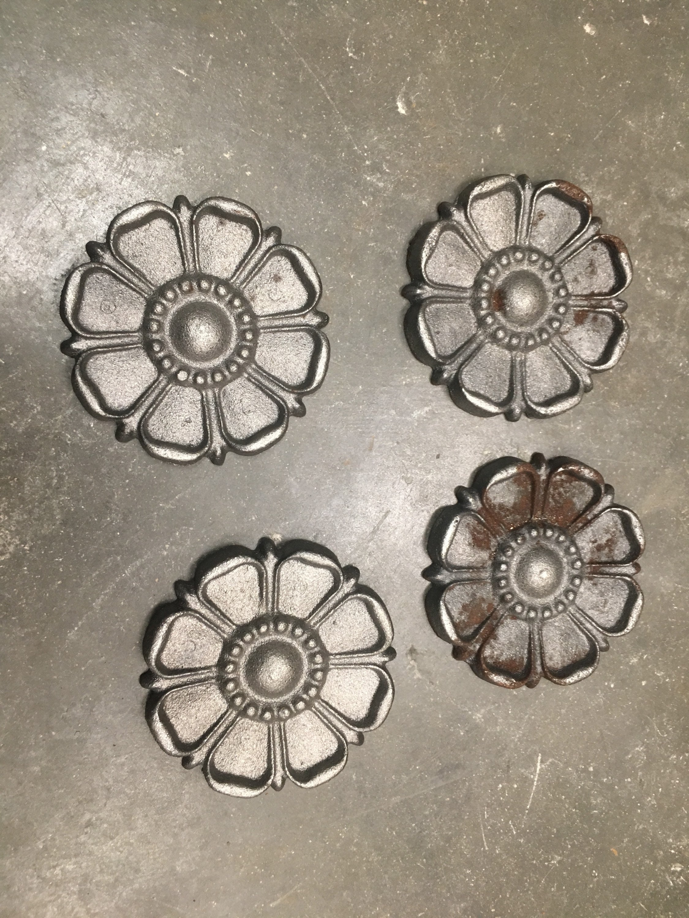 Metal Flower Cast Iron Flower Round Petals 4 Diameter - Etsy