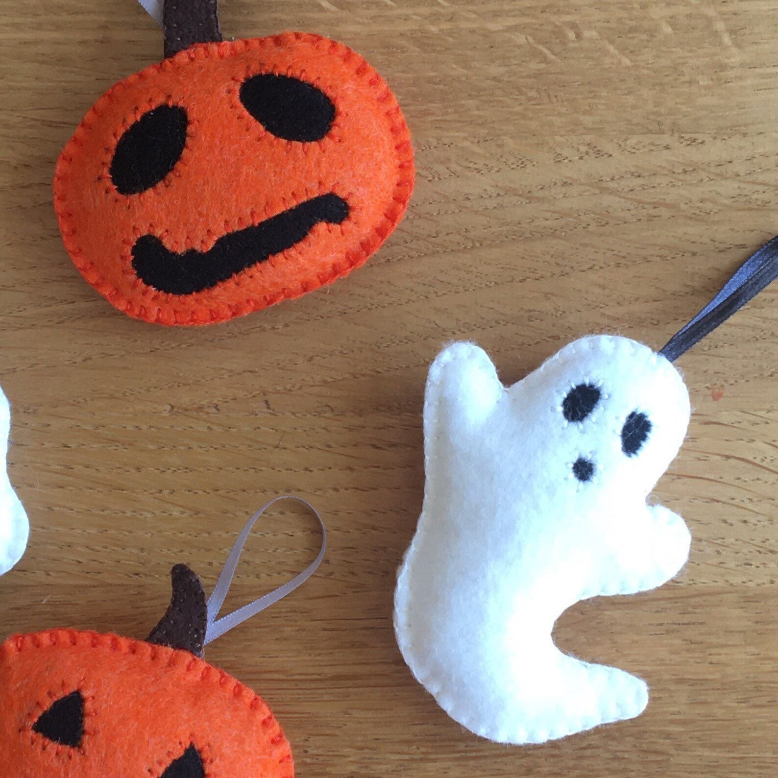 Felt Halloween Decorations PDF Craft Pattern & How to Guide. - Etsy