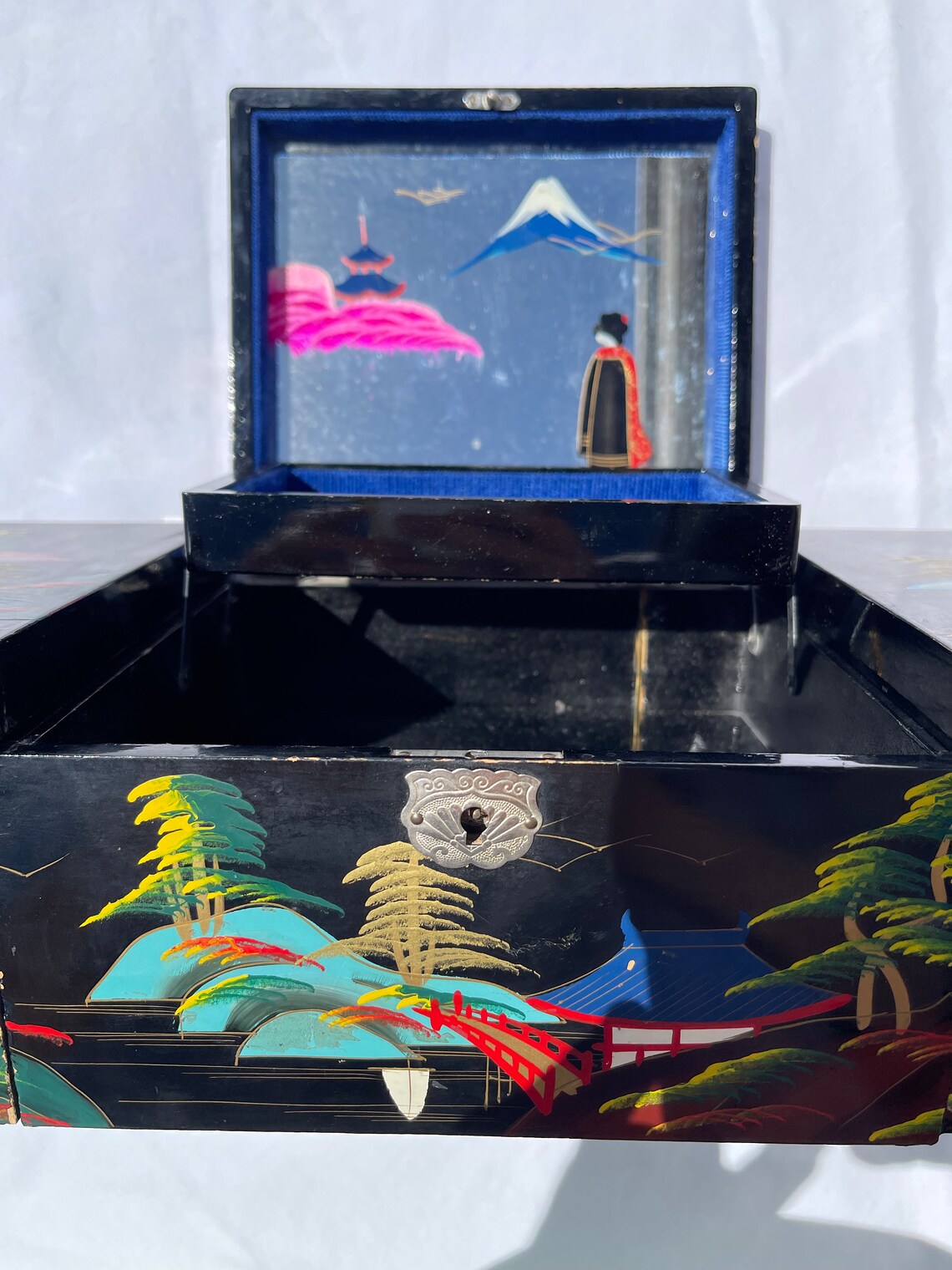 Japanese Jewelry Storage and Music Box - Etsy