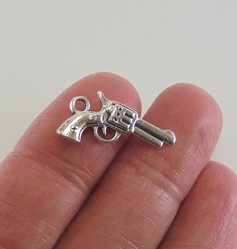8 Gun or Revolver Charms 21x11mm Antique Silver Finish - Etsy